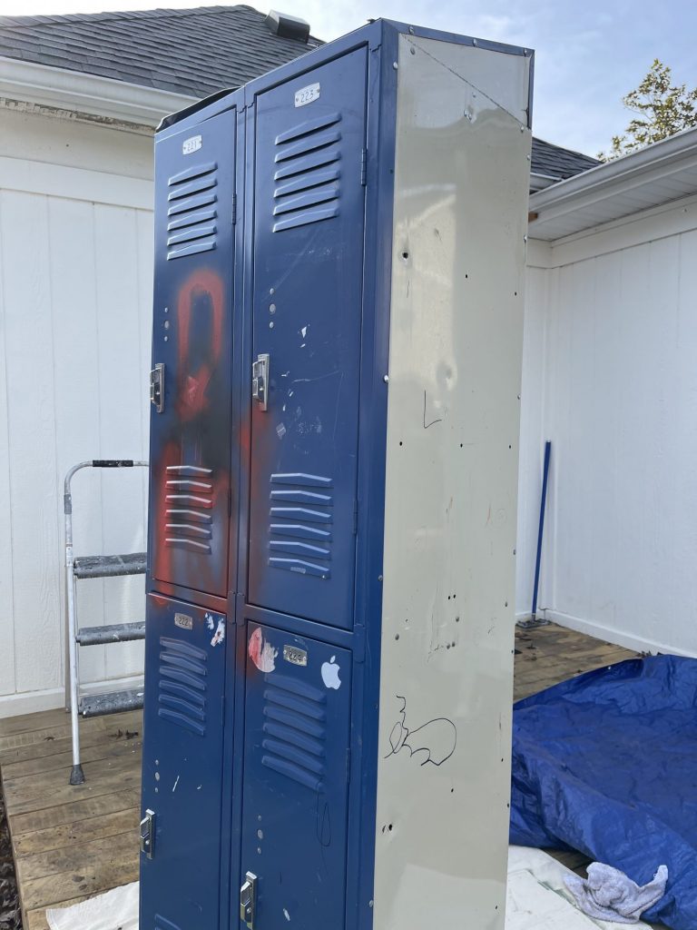 How to Revive Old Lockers with Spray Paint! - Beneath My Heart