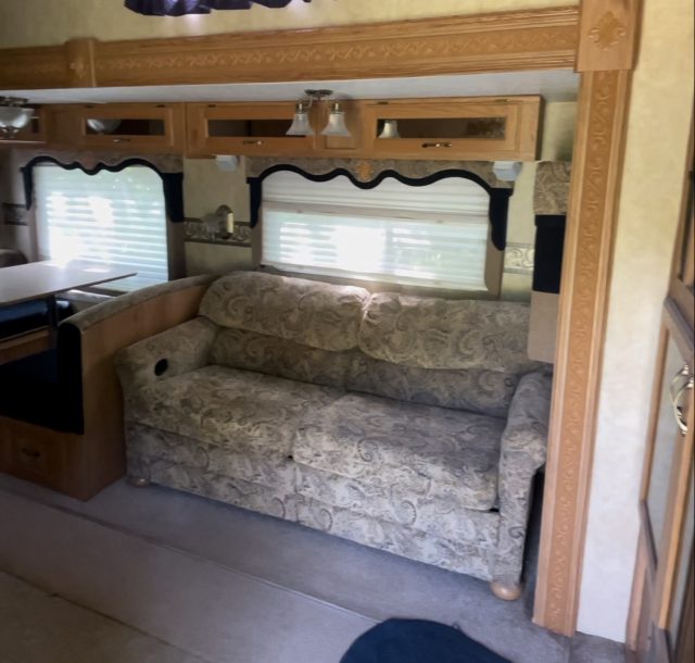 RV DEN/DINING ROOM MAKEOVER REVEAL! {Before and Afters} - Beneath My Heart